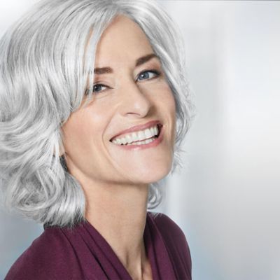 Peinados para el pelo blanco