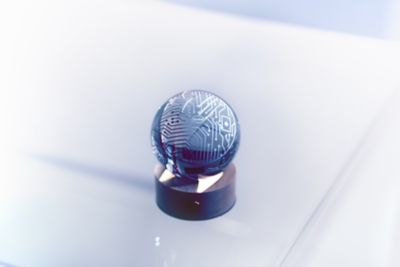 Thin, printable 5G antenna technology | Henkel Adhesives