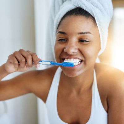 How to remove toothpaste stains