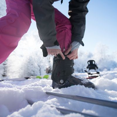 Skischuhe reinigen: Tipps & Ticks | Frag Team Clean