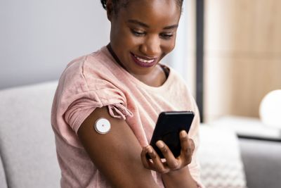 Skin sensitization in wearable medical devices | Henkel Adhesives