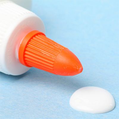 How to Remove Glue Stains | Purex®