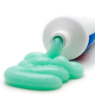 How to Remove Toothpaste Stains | Purex®