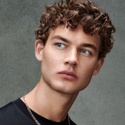 Kako uporabljati izdelke za stilsko oblikovanje za moške