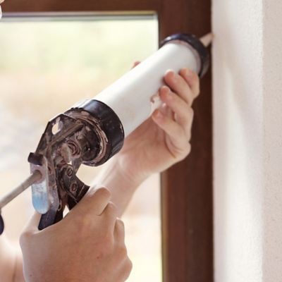 Como calafetar janelas