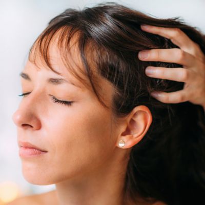 Pelo graso, ¿qué puedes hacer?