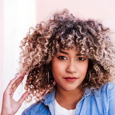 Cuidado del cabello afro o rizado