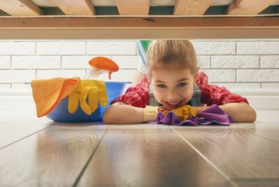 Staubwischen: Die besten Tipps | Frag Team Clean