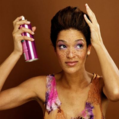 How to use hair spray properly