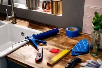Caulking kitchen counter: Help with choosing the best caulk