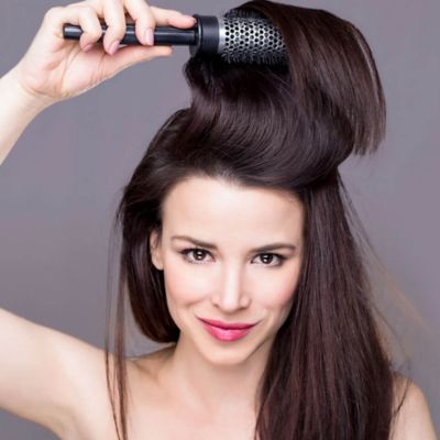 Brosser ses cheveux au quotidien en fonction de leur nature