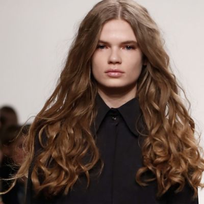 Peinado para pelo rizado