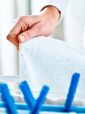 How to Dry Your Laundry & Clothes | Persil® ProClean®