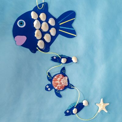 Seashell Art: Create Your Own Maritime Fish Garland