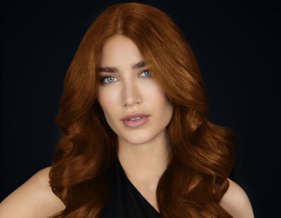 Rotbraune Haare färben und pflegen