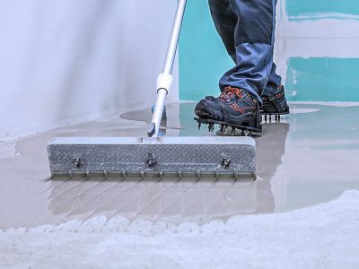 How to prepare floor for self levelling compound application - Ceresit