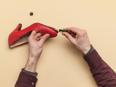 How to repair shoe soles and heels - Pattex