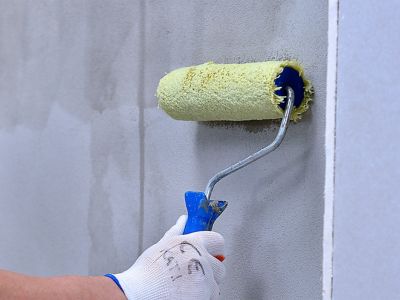 Priming Before Skim Coating Interior Surfaces