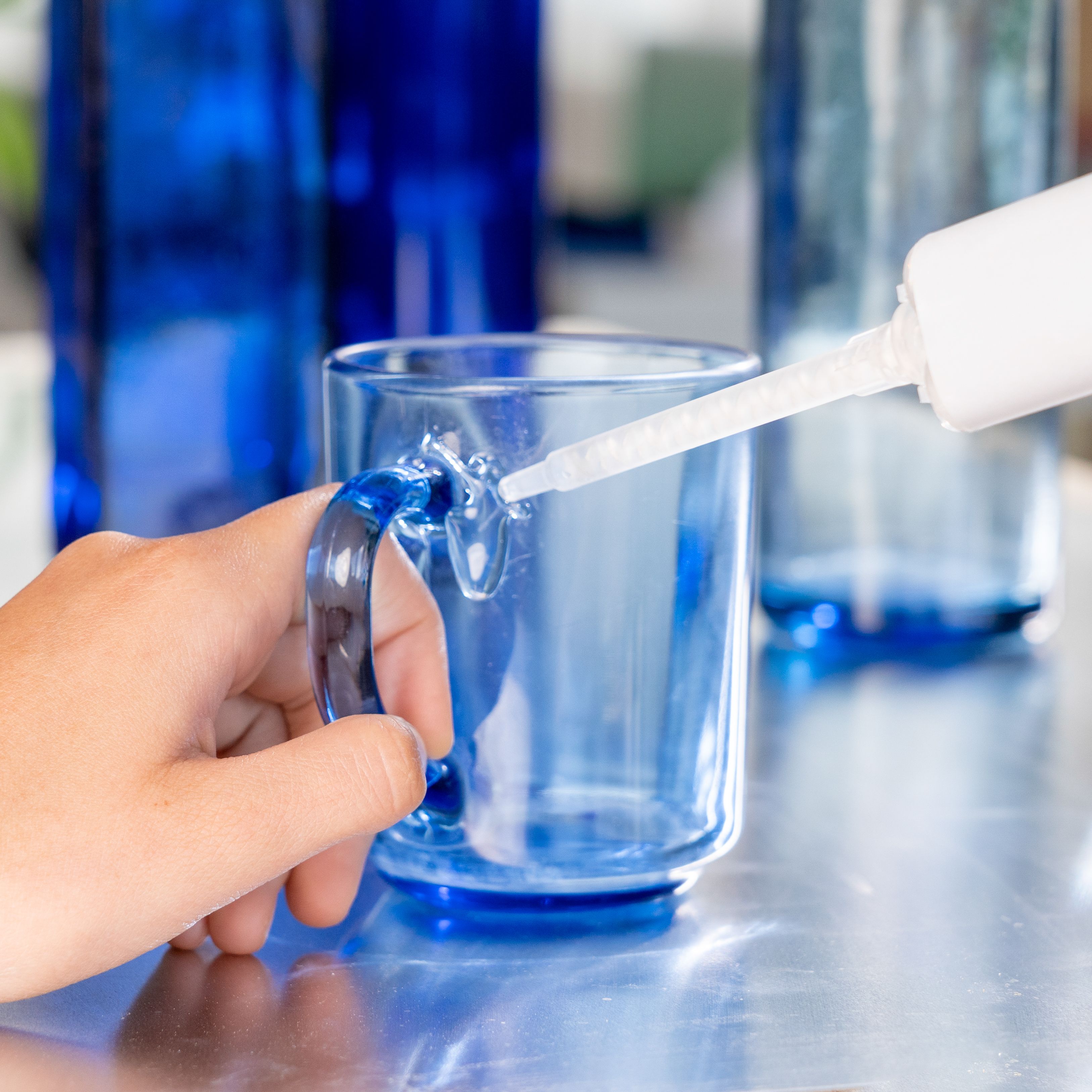 How to remove epoxy from glass—no more scratches!