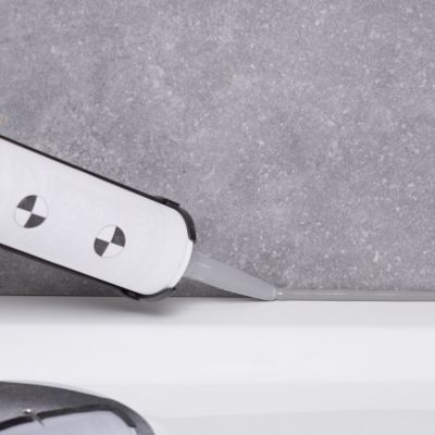 Coloured silicone sealant for a professional finish